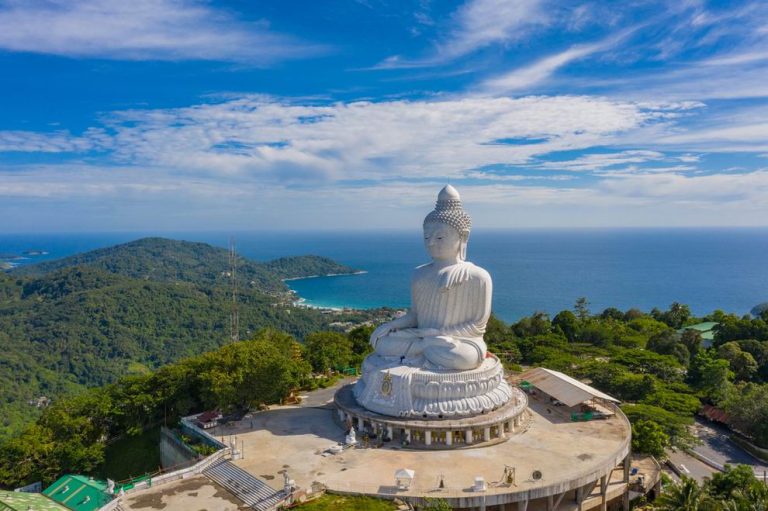 Phuket Thaiföld utazás - Phuket látnivalók, nyaralás - Irány Ázsia